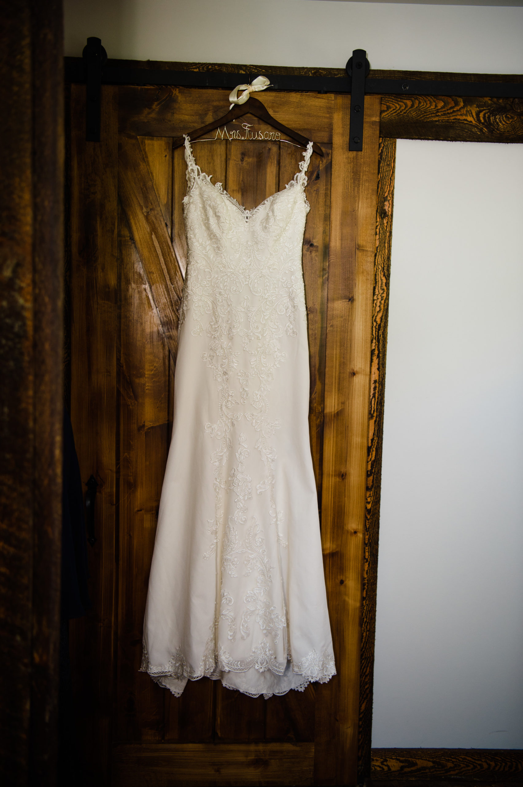 Yellowstone National Park Wedding - honeybeeweddingsmt.com