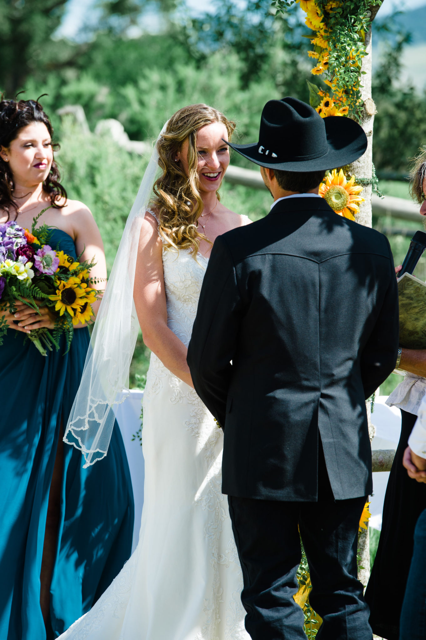 Yellowstone National Park Wedding - honeybeeweddingsmt.com