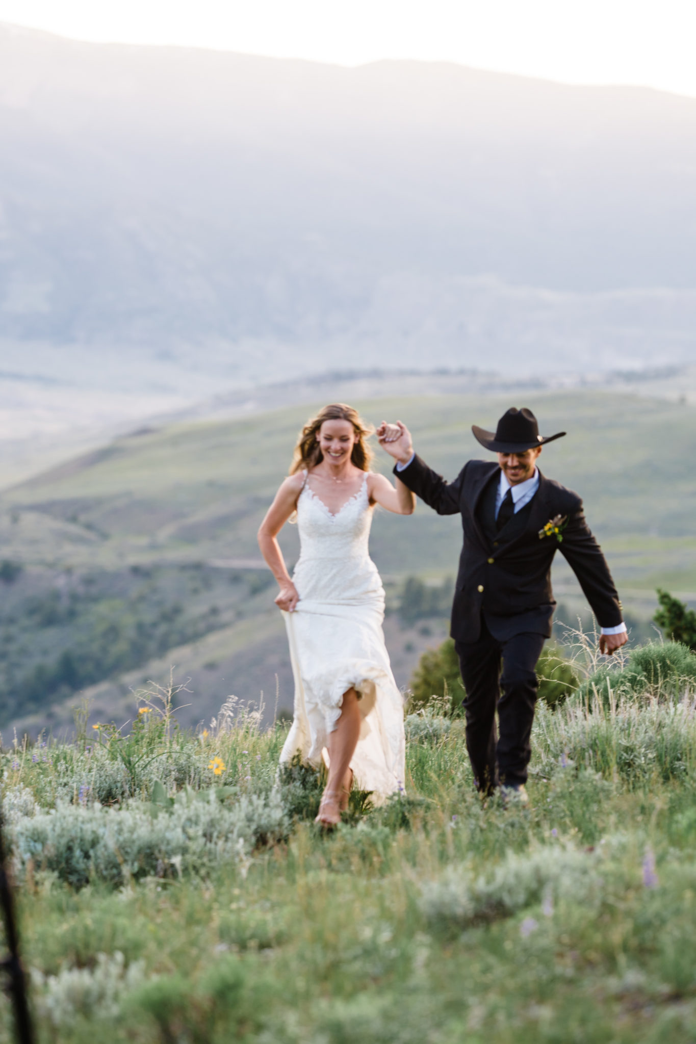 Yellowstone National Park Wedding - honeybeeweddingsmt.com