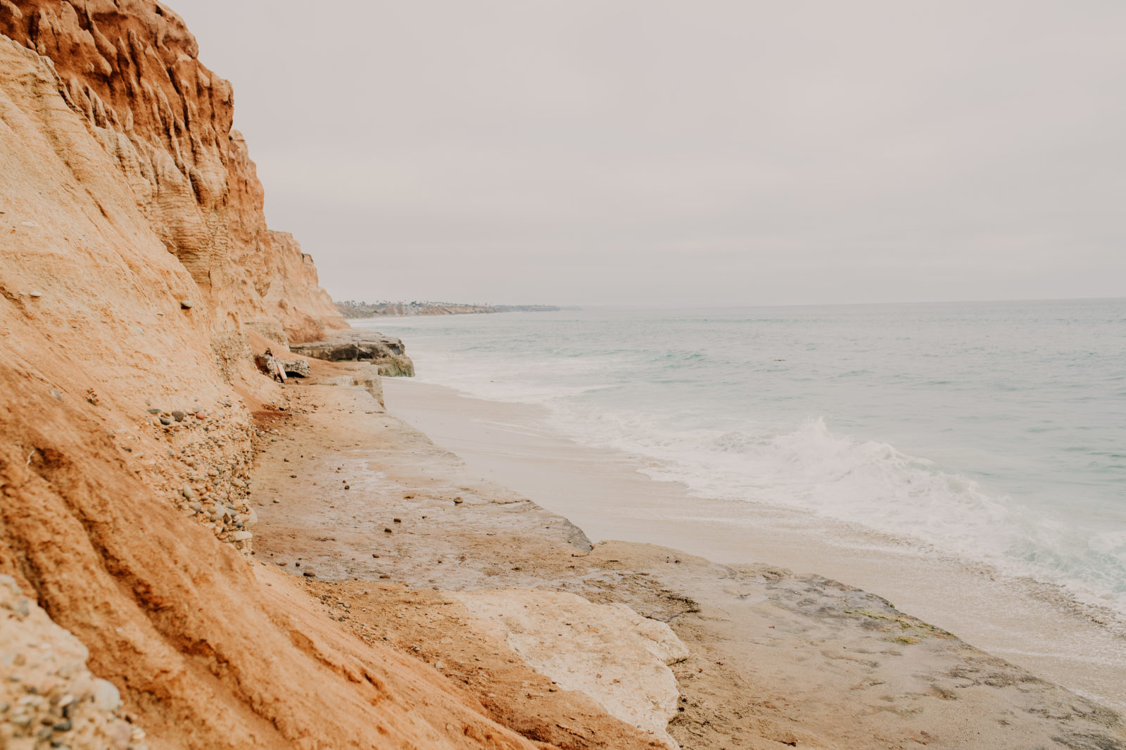 Carlsbad Cliffs Adventure Session - honeybeeweddingsmt.com