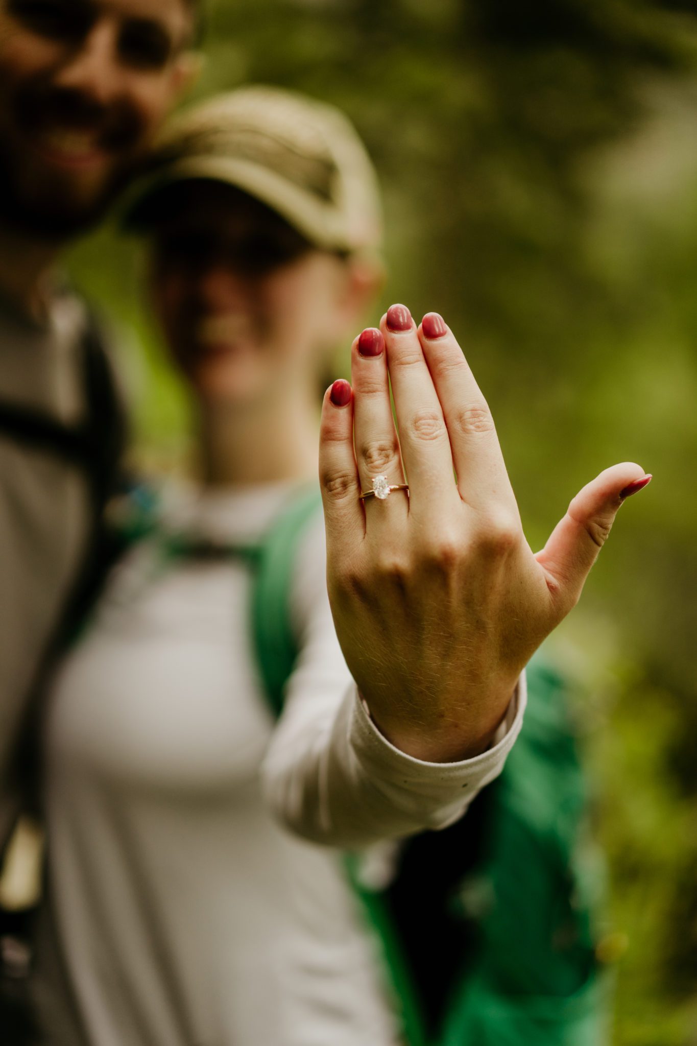 Hiking Surprise Proposal Guide - 6 Tips for a Hiking Surprise Proposal
