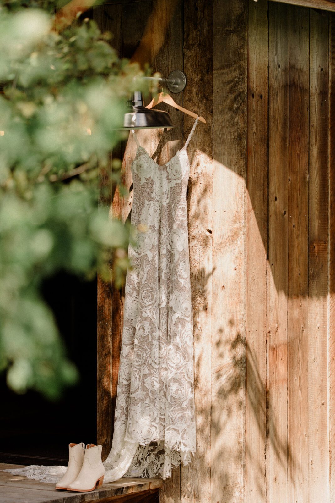 Firelight Farm Wedding in Bozeman